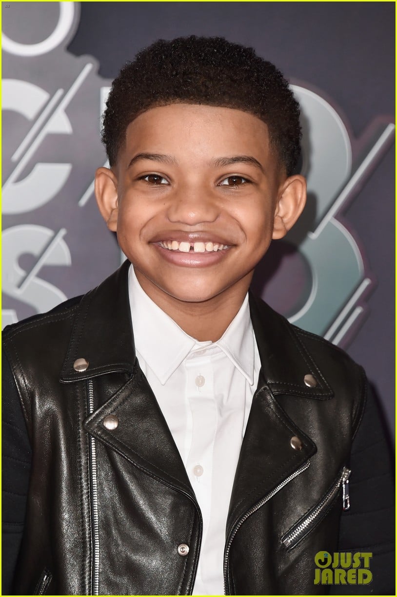 This Is Us' Lonnie Chavis Fires Back at Trolls Who Comment on His Front ...