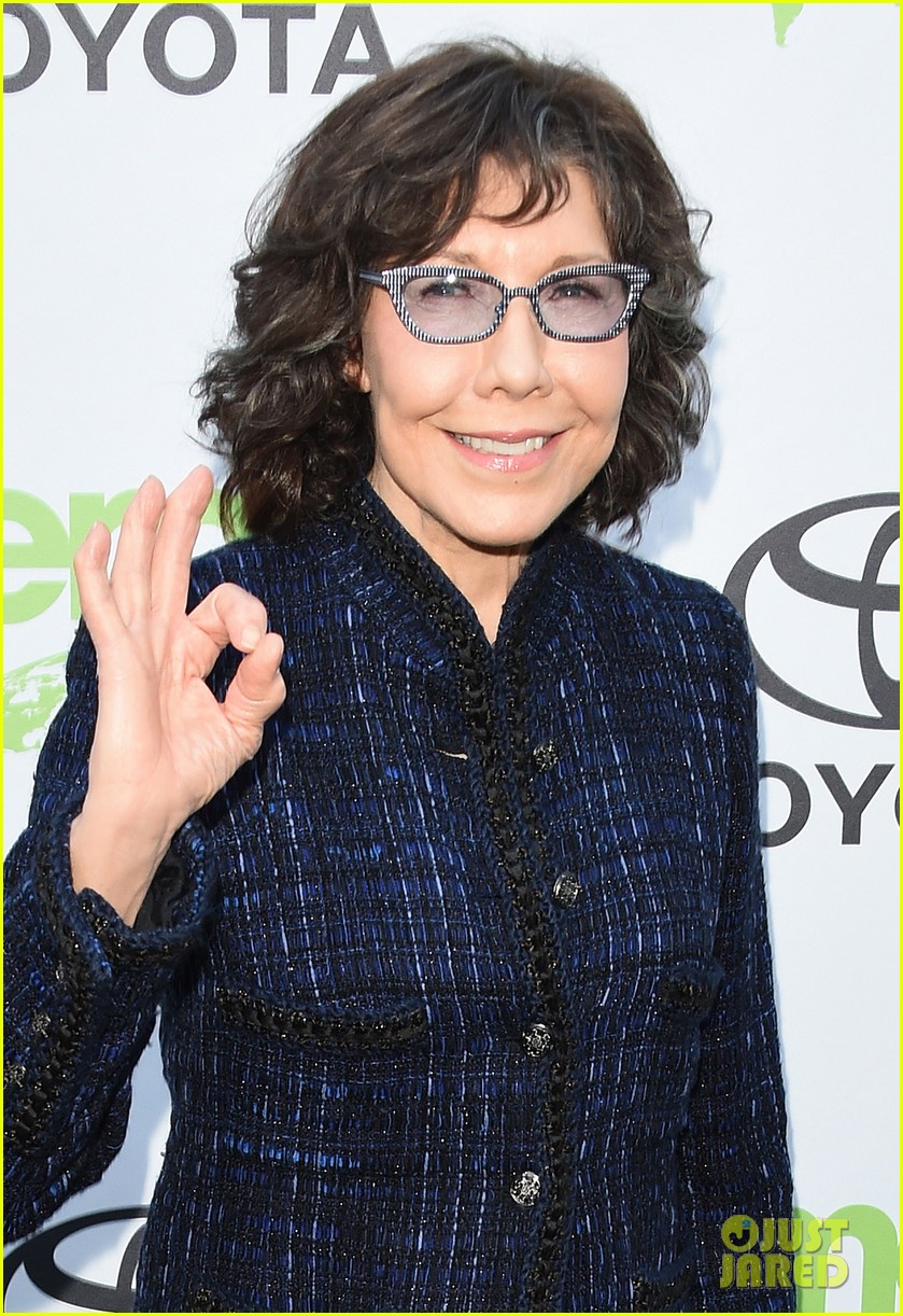 Elizabeth Olsen & Ellen Pompeo Step Out for EMA's Honors Gala 2018 ...