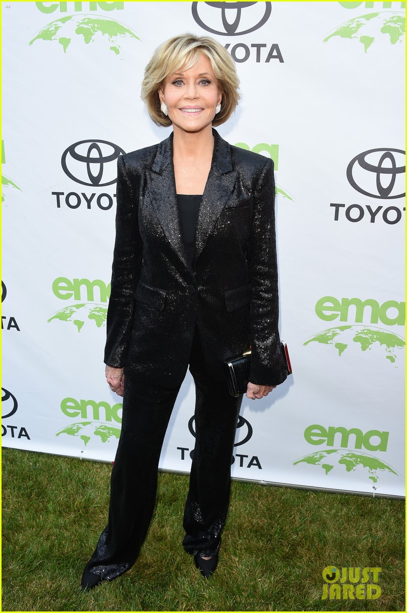 Elizabeth Olsen & Ellen Pompeo Step Out for EMA's Honors Gala 2018 ...