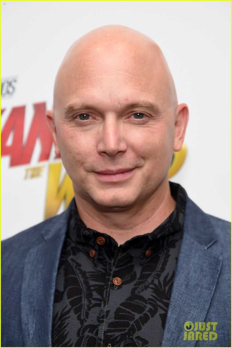 Paul Rudd & Michael Douglas Step Out for 'Ant-Man & the Wasp' Screening ...