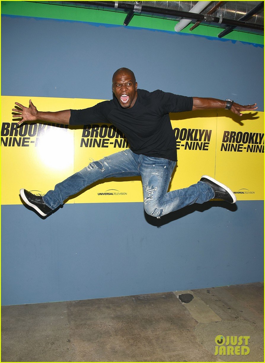 Andy Samberg on 'Brooklyn Nine-Nine' Sixth Season Revival at NBC: 'It ...