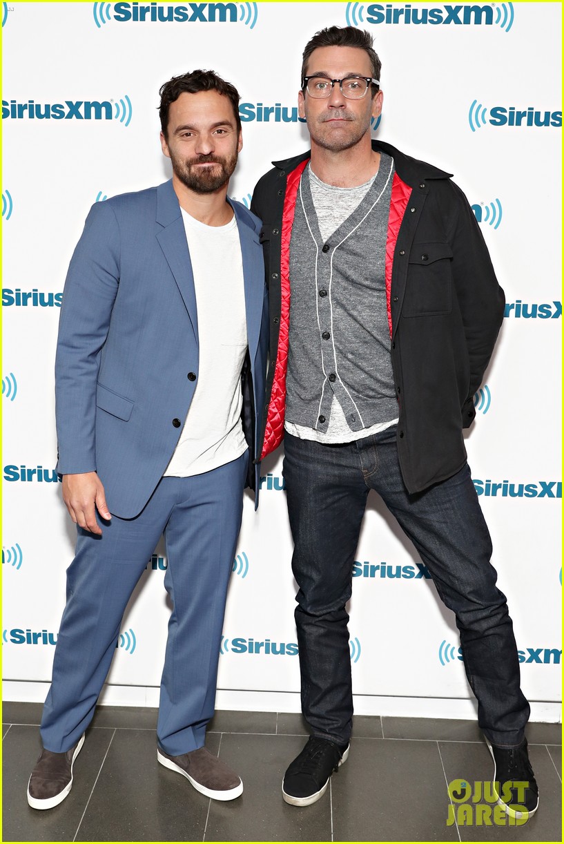 Watch Jon Hamm & the 'Tag' Cast Crash a Couple's Wedding!: Photo ...