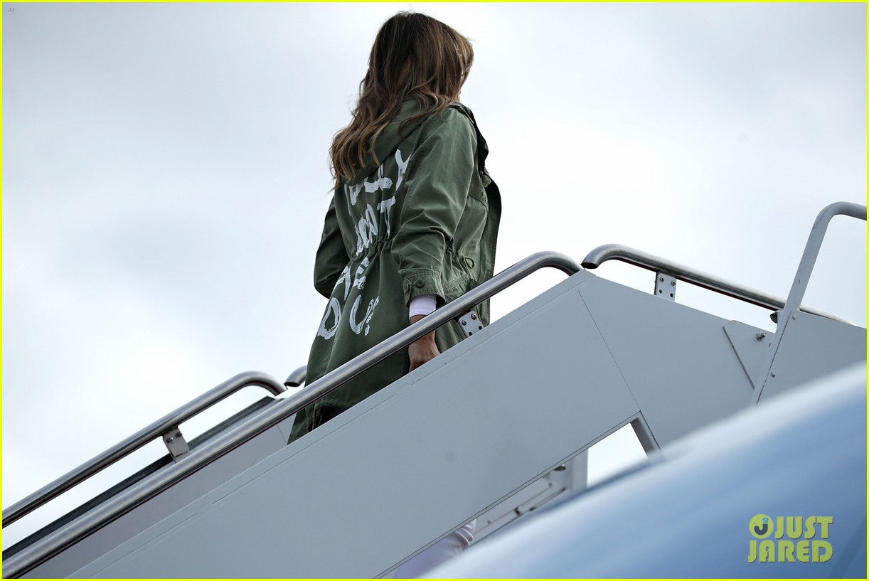 President Trump Reveals the Message Melania Is Sending with Her Jacket ...