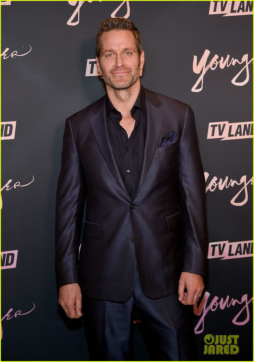 Sutton Foster & Hilary Duff Premiere 'Younger' After Season Six Renewal ...