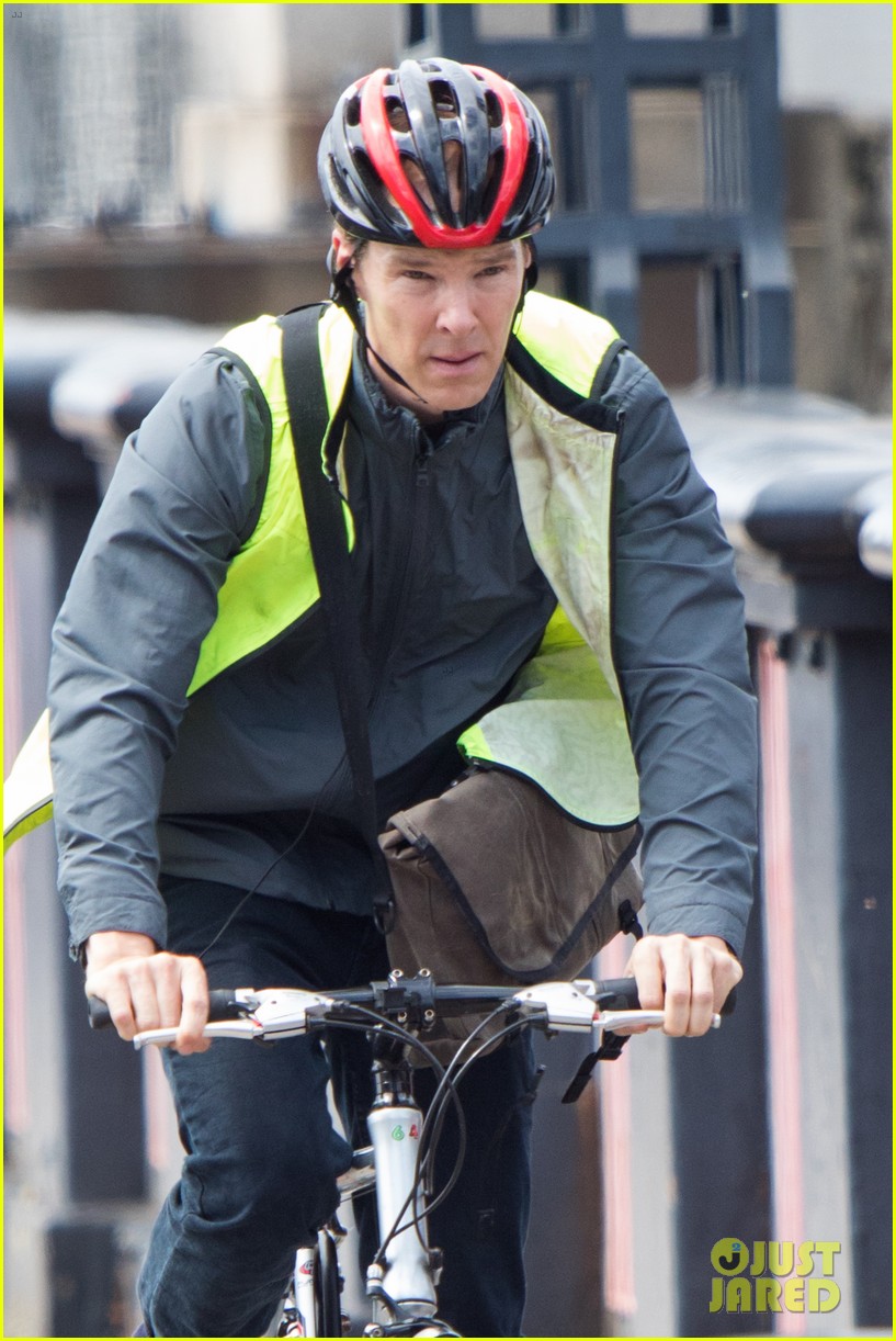 Benedict Cumberbatch Goes Partially Bald for New Brexit Series: Photo ...