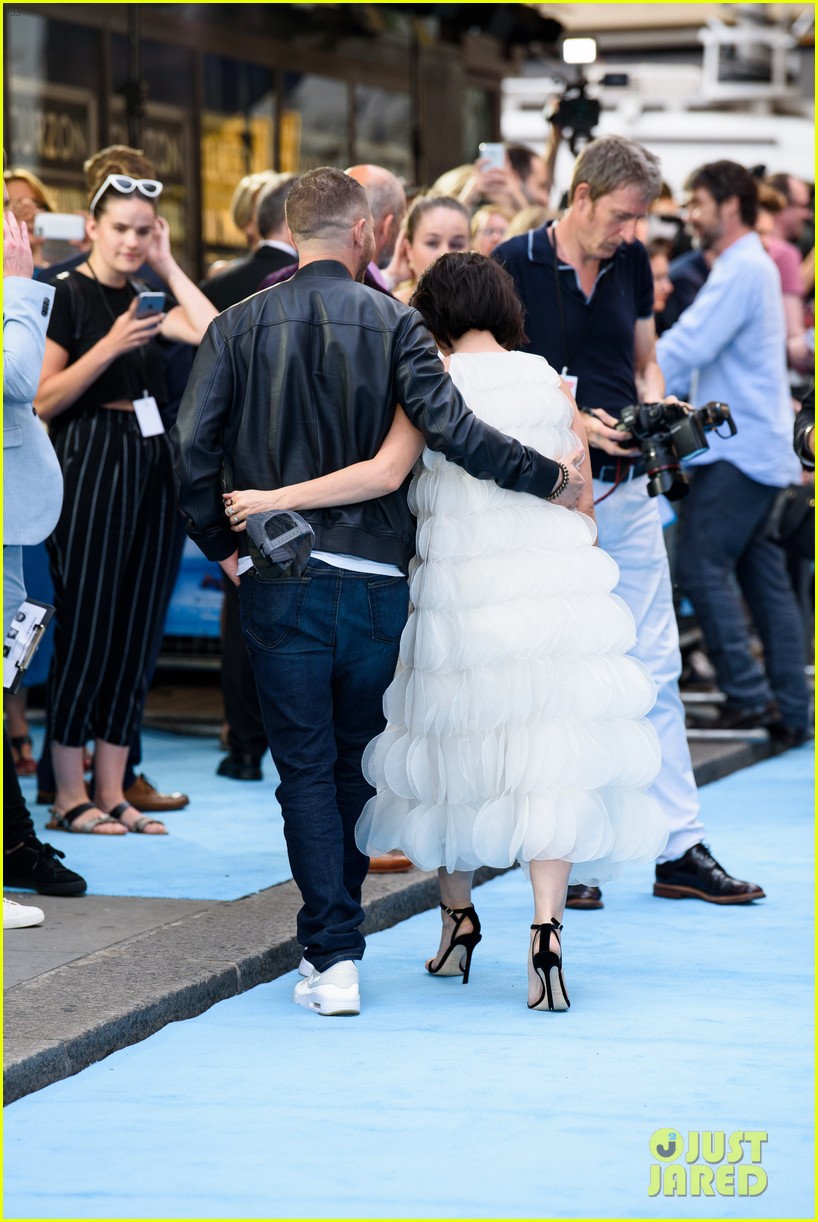 Tom Hardy Supports Wife Charlotte Riley at 'Swimming with Men' UK ...