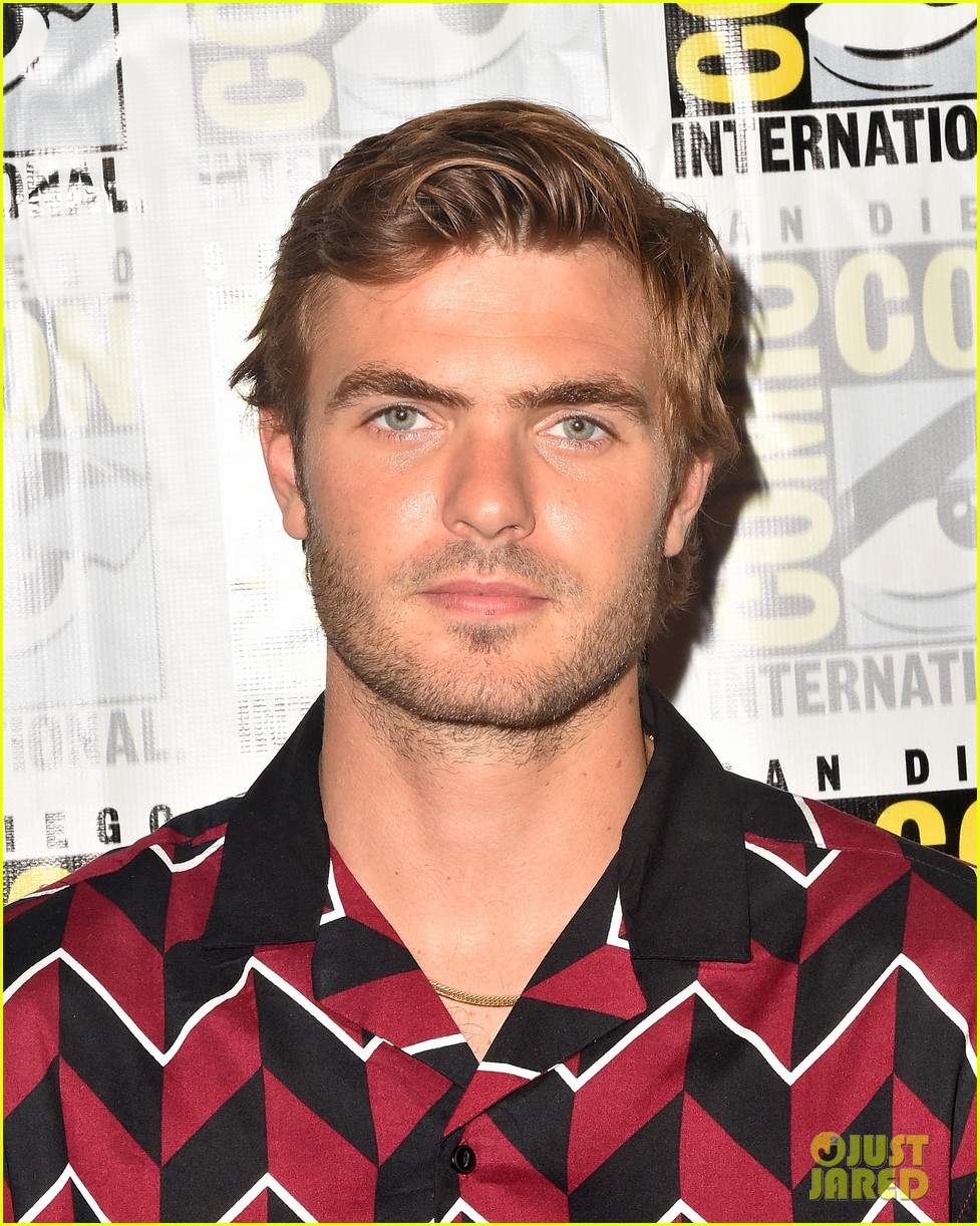 'Siren' Team Confirms New Mermaids Will Debut in Season Two: Photo ...