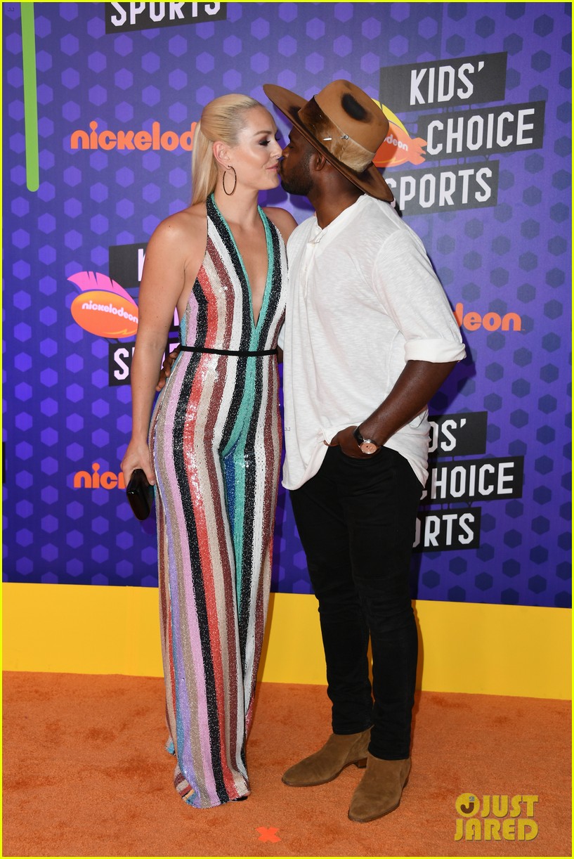 Ronda Rousey, Lindsey Vonn & Chloe Kim Step Out For Nickelodeon Kids ...