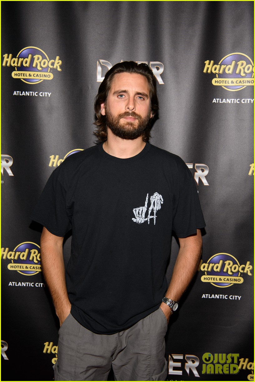Scott Disick Takes a Helicopter to DAER Hotel Grand Opening Celebration ...