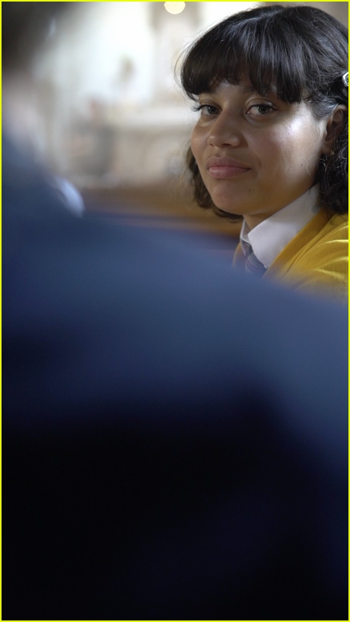 Rising Star AJ Mitchell Debuts 'Girls' Music Video - Watch Now!: Photo ...