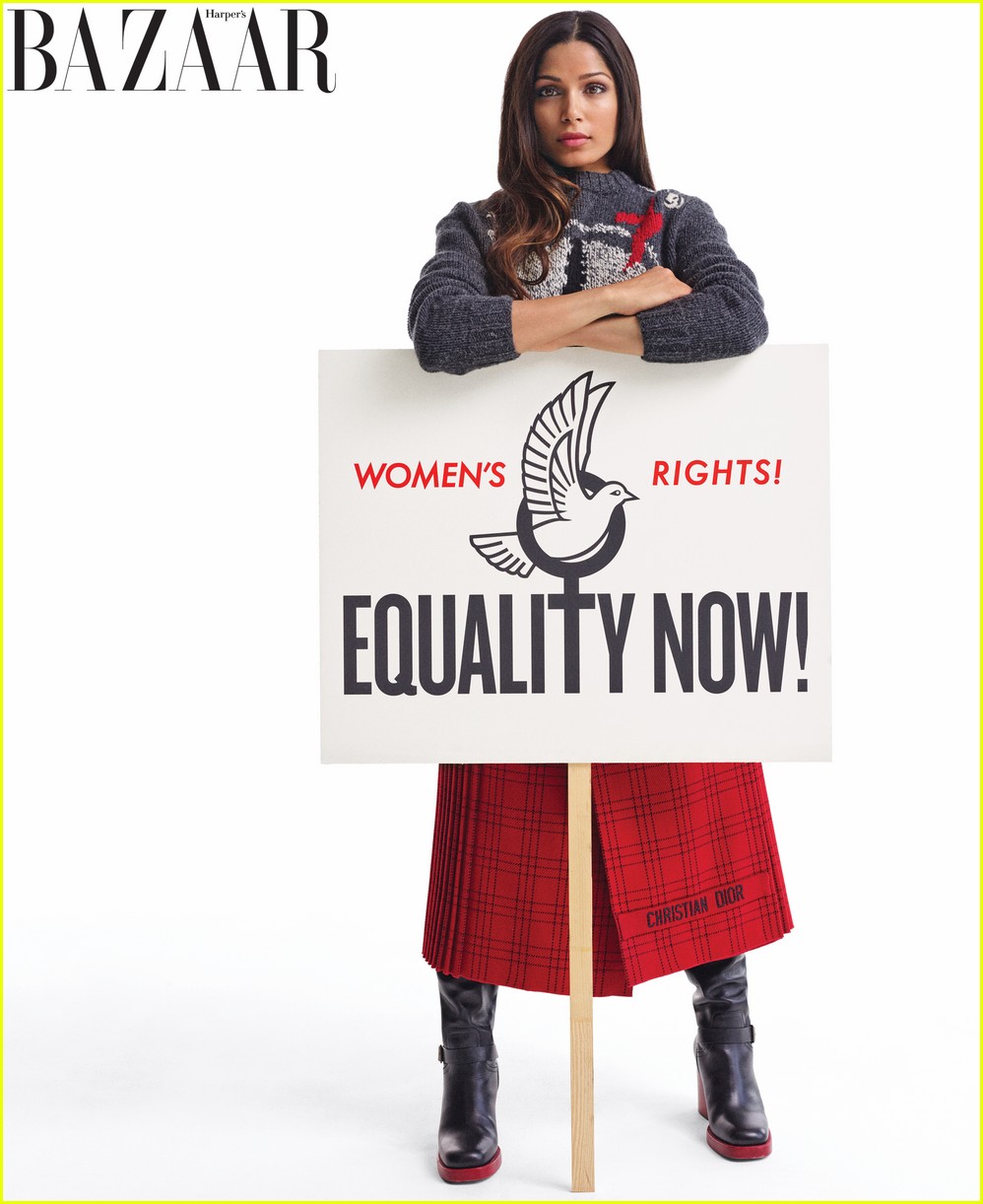 Amandla Stenberg & More Stars Hold Up Signs for Hope for 'Harper's ...