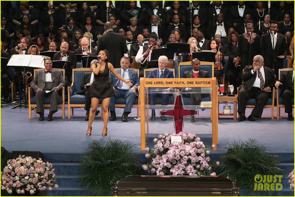 Ariana Grande Performs 'Natural Woman' at Aretha Franklin's Funeral - Watch: Photo 4137062 ...