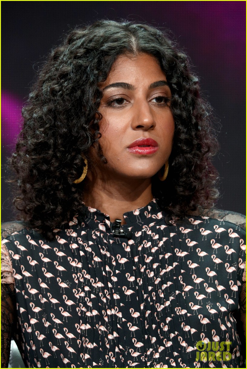 Rachel Bloom Talks 'Crazy Ex-Girlfriend' Series Finale: Photo 4125103 ...