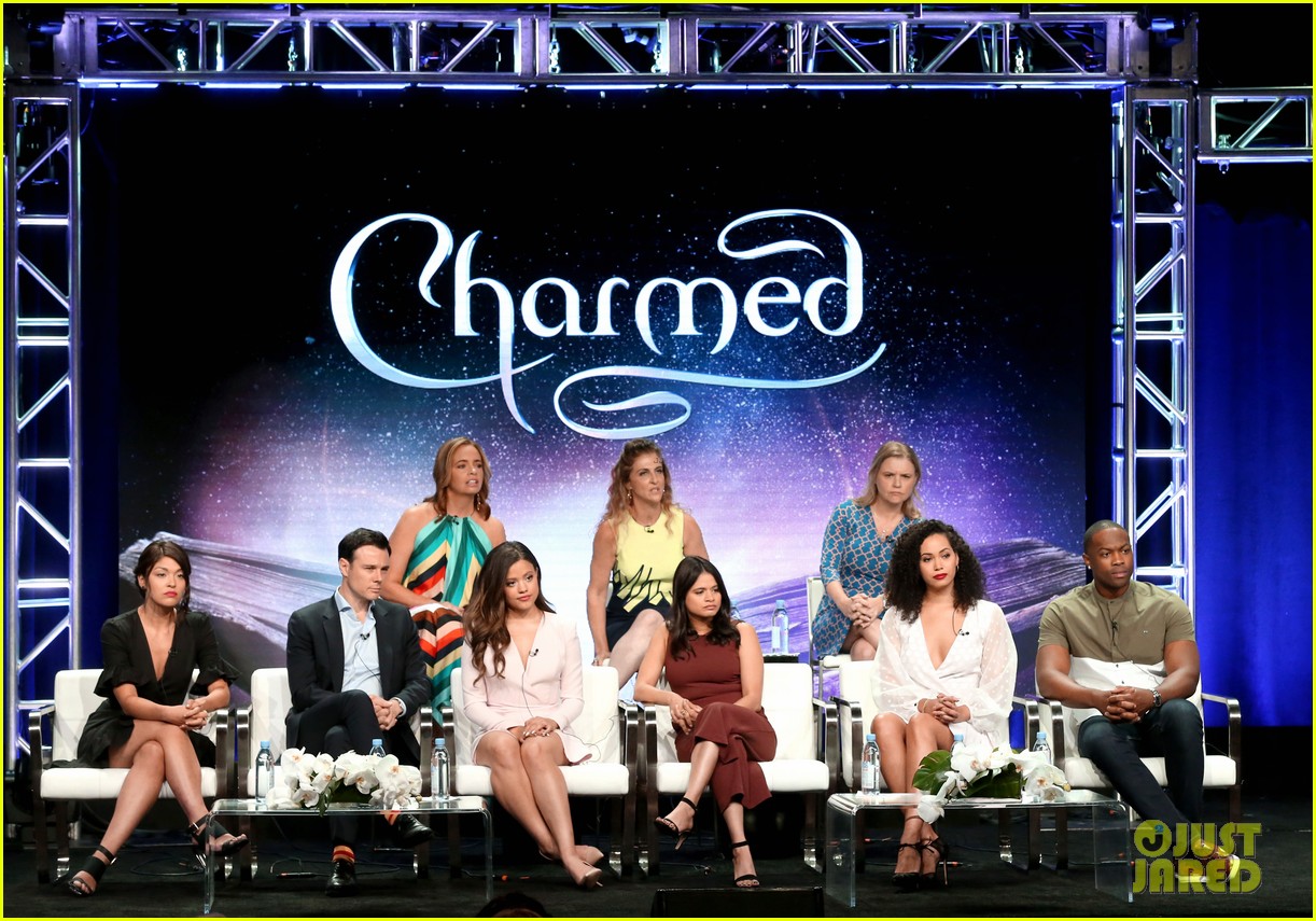 'Charmed' Reboot Cast Hope Holly Marie Combs Will 'See It & Like It ...