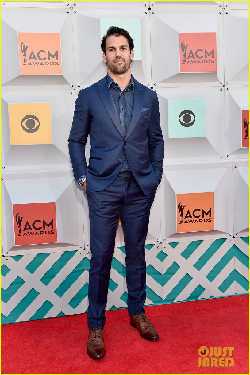 Wide Receiver & Reality Star Eric Decker Announces Retirement From NFL ...