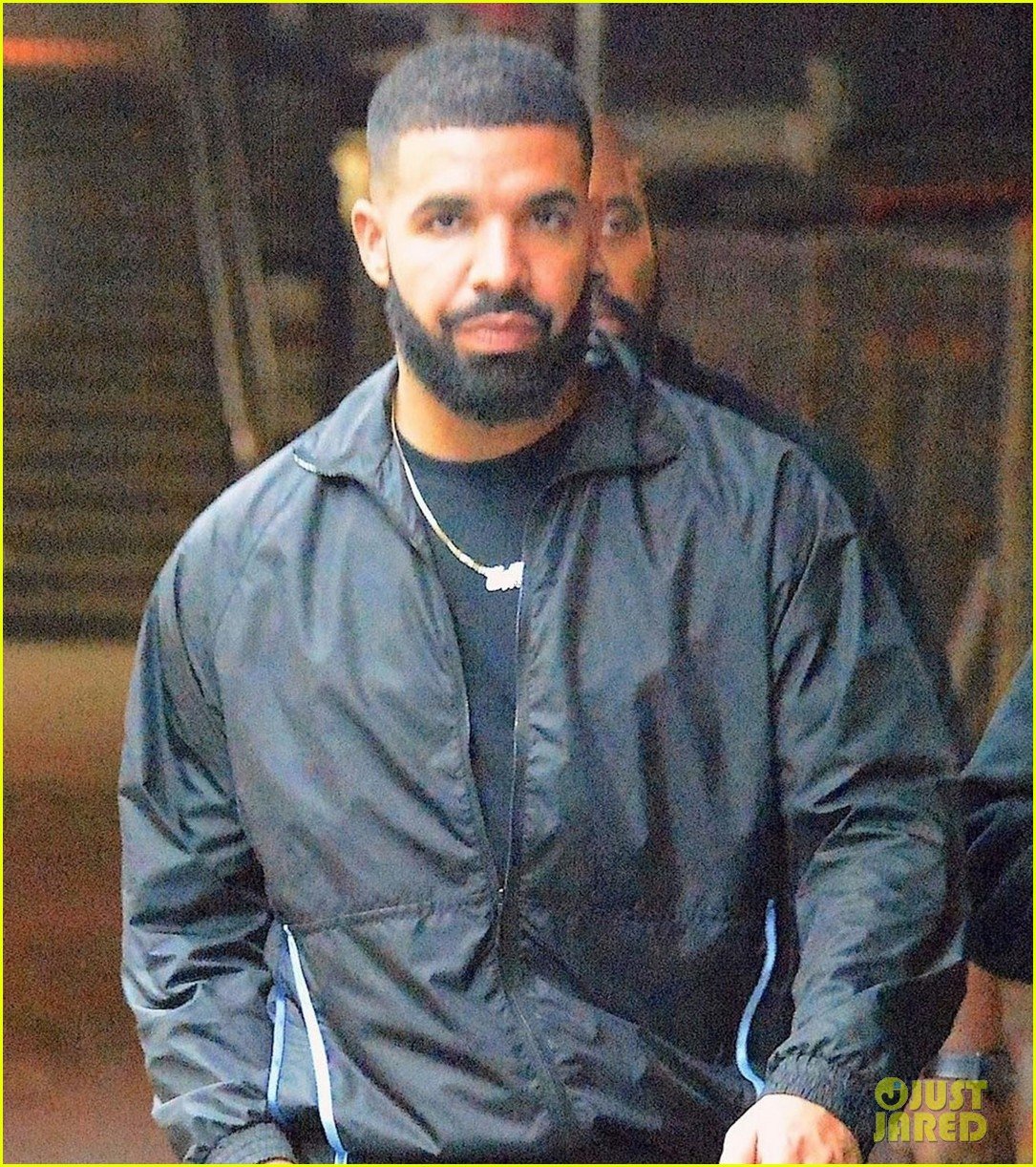 Drake Celebrates After Fan Reveals She's Getting a New Heart: Photo ...