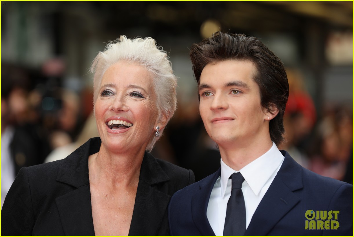 Emma Thompson Attempts to Lift a Shocked Hayley Atwell on the Red ...