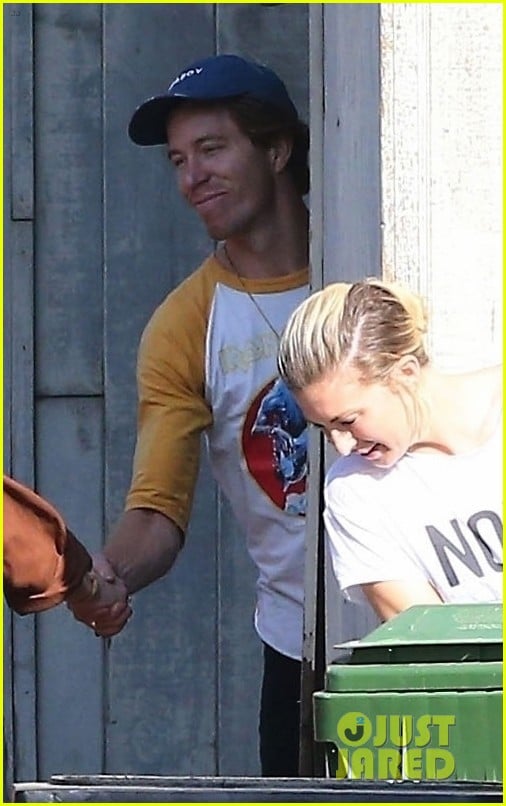 Amber Heard Runs Into Shaun White in the Hollywood Hills!: Photo ...