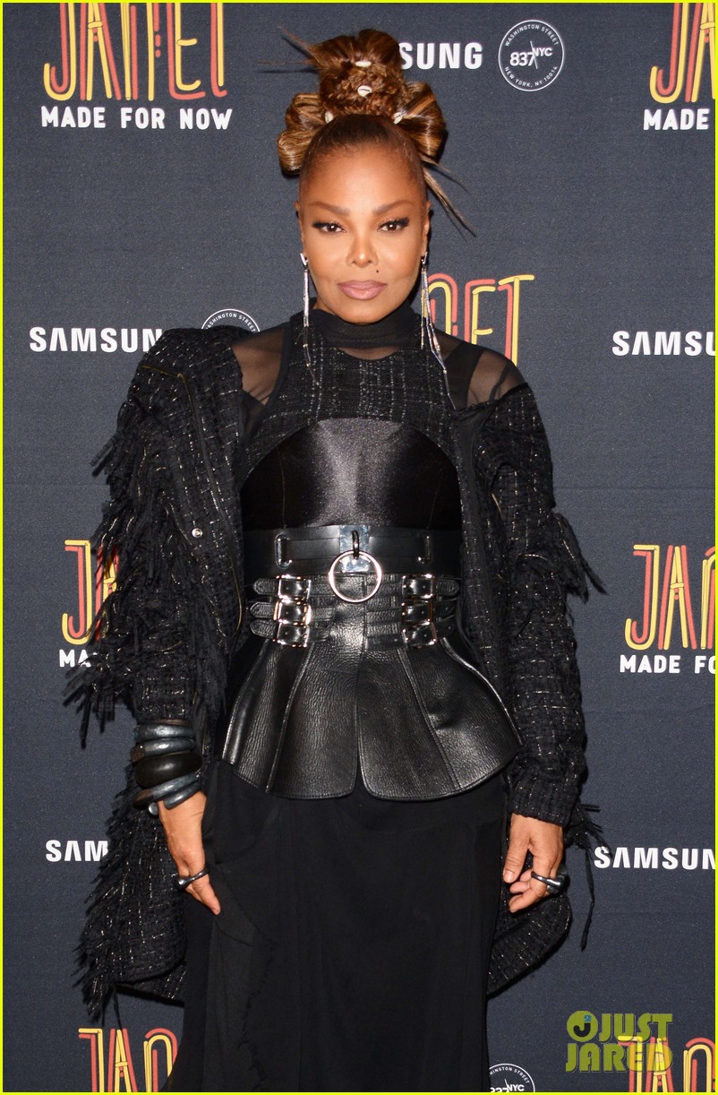 Janet Jackson Performs 'Made for Now' in First Late Night Appearance in ...