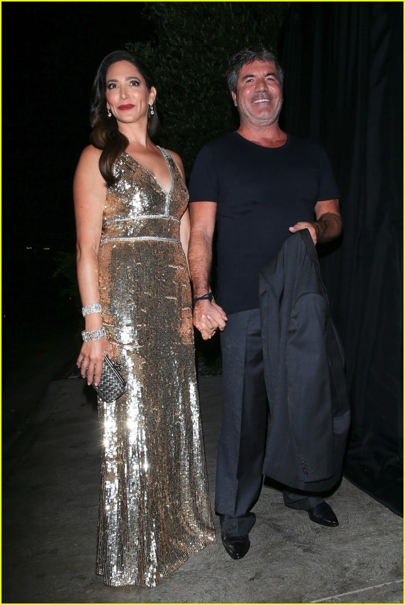 Simon Cowell Packs on the PDA With Girlfriend Lauren Silverman at His ...