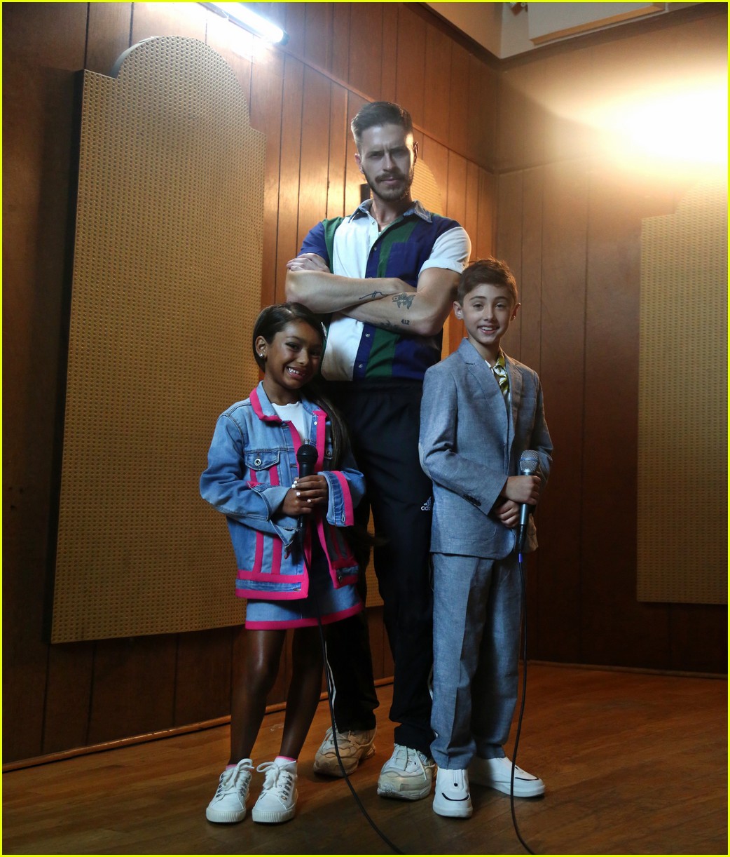 Troye Sivan & Ariana Grande's Video for 'Dance To This' Gets Remade ...