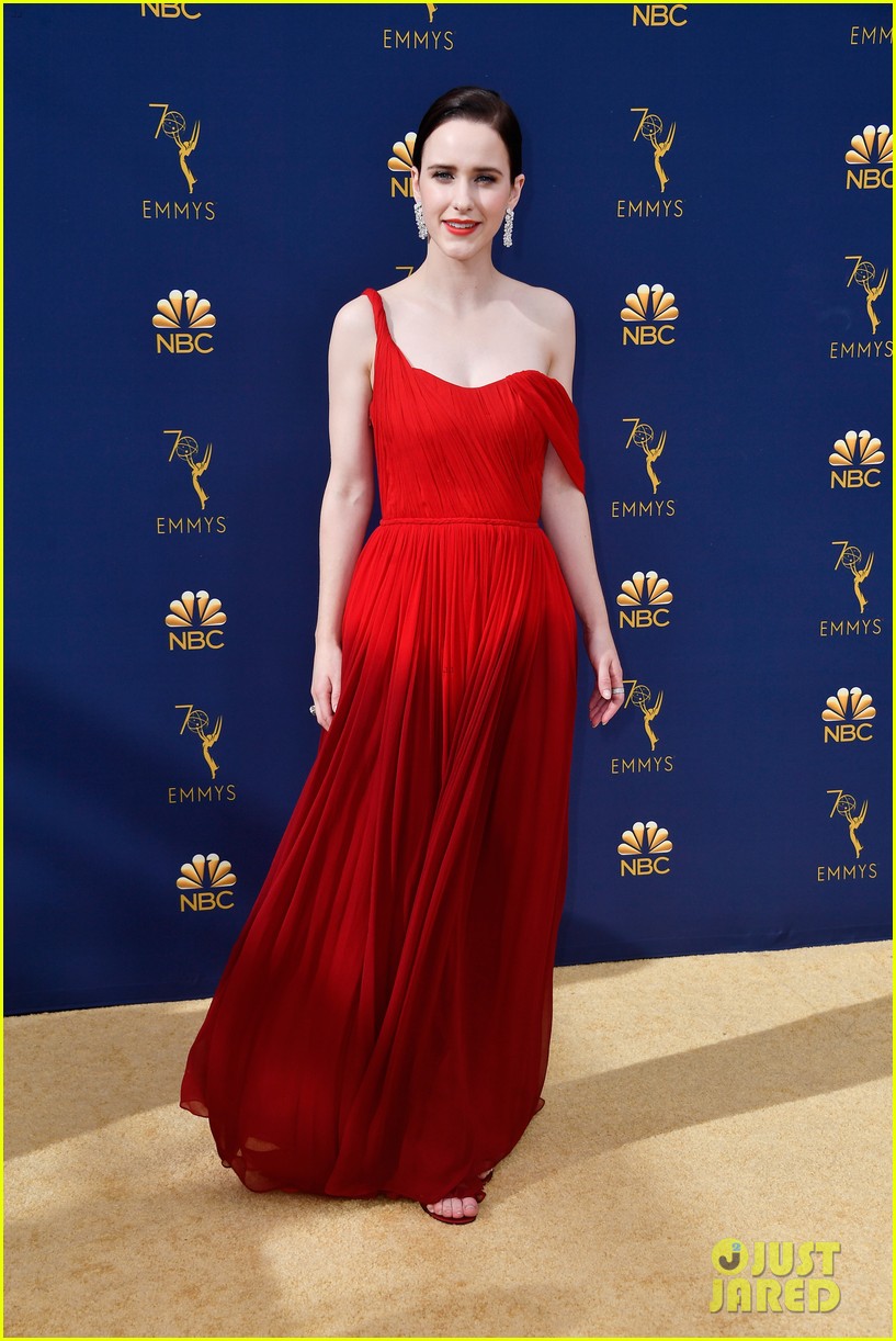 Rachel Brosnahan Urges People to Vote in Emmys Acceptance Speech (Video ...