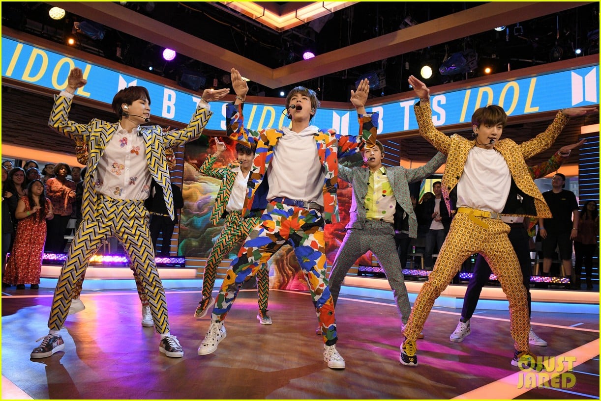 BTS Make 'Good Morning America' Debut - Watch Their Performance!: Photo ...