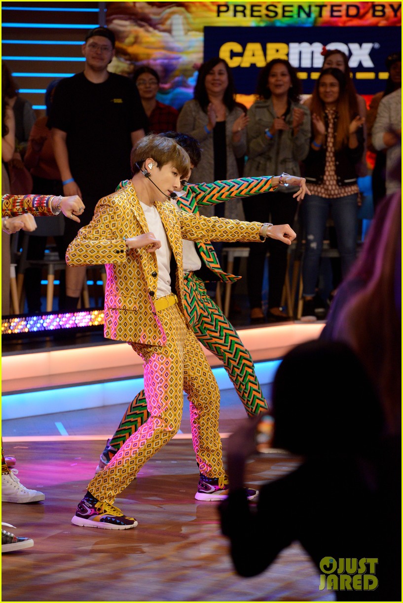 BTS Make 'Good Morning America' Debut - Watch Their Performance!: Photo ...