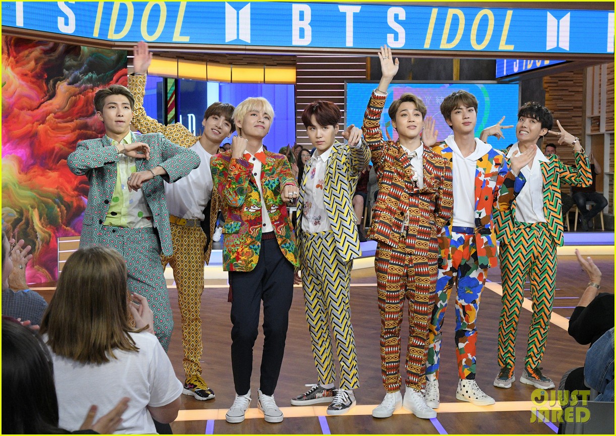 BTS Make 'Good Morning America' Debut - Watch Their Performance!: Photo ...