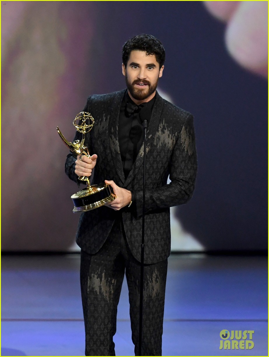 Darren Criss' 'Glee' Co-Stars Celebrate His Emmy Win!: Photo 4148963 ...