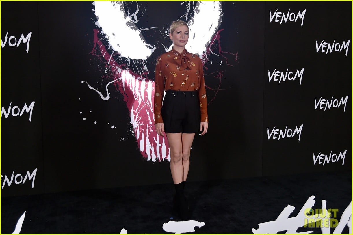 Tom Hardy Kisses Michelle Williams in New 'Venom' Clip!: Photo 4154904 | Jenny Slate, Michelle ...