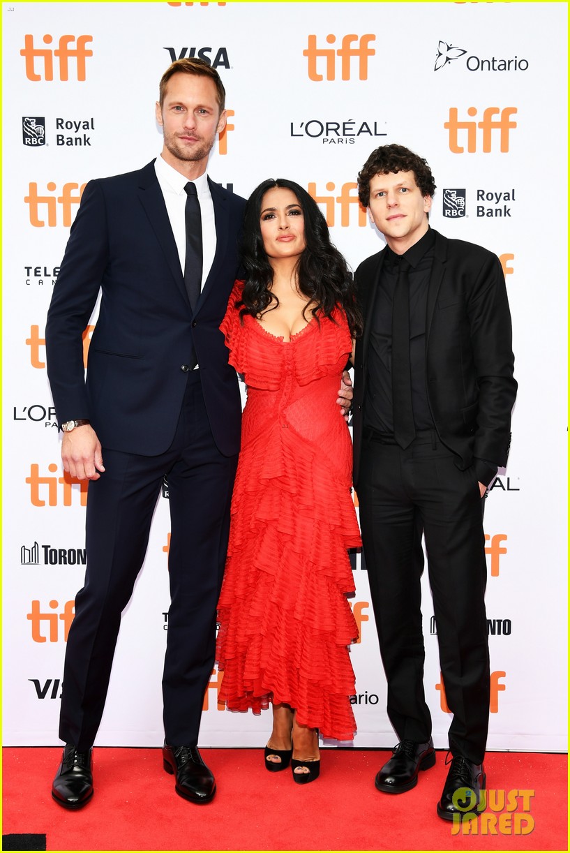 Salma Hayek Joins Alexander Skarsgard & Jesse Eisenberg at 'Hummingbird ...