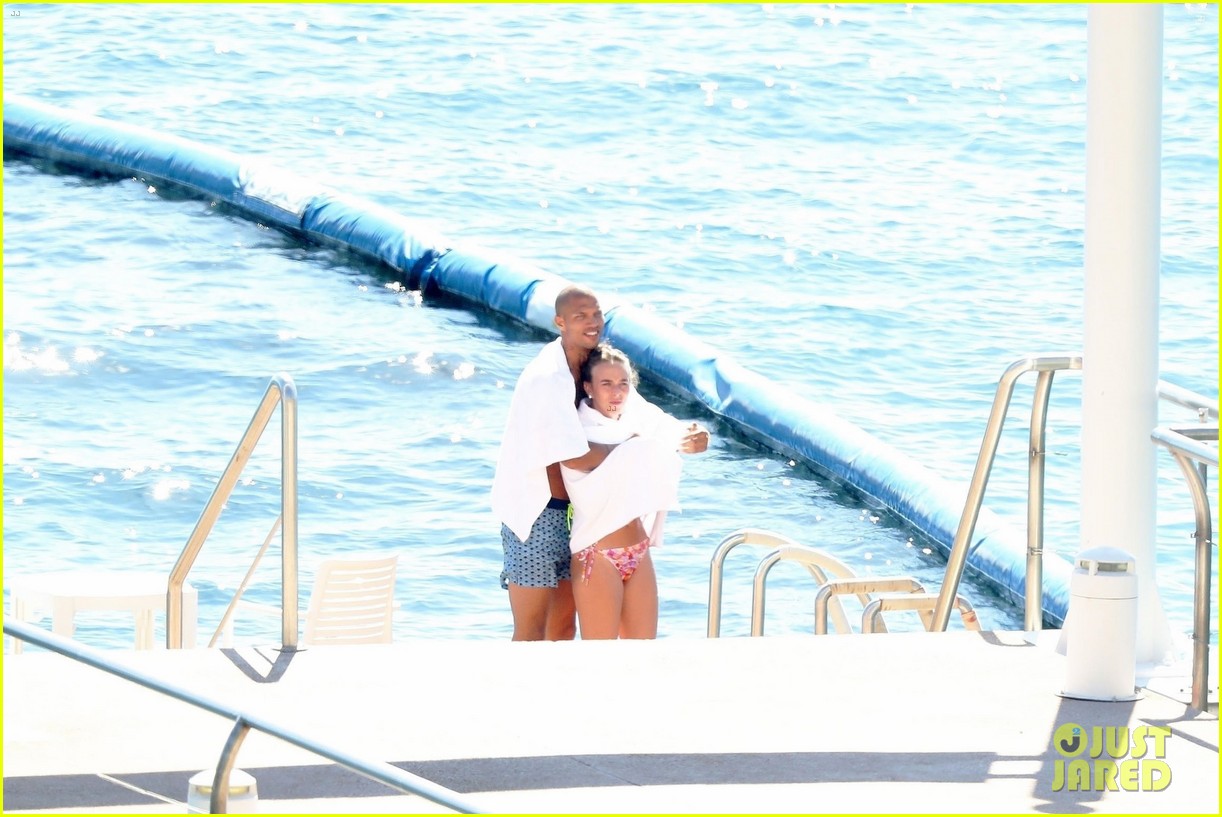 New Parents Jeremy Meeks & Chloe Green Take a Dip in the Sea in Monaco ...