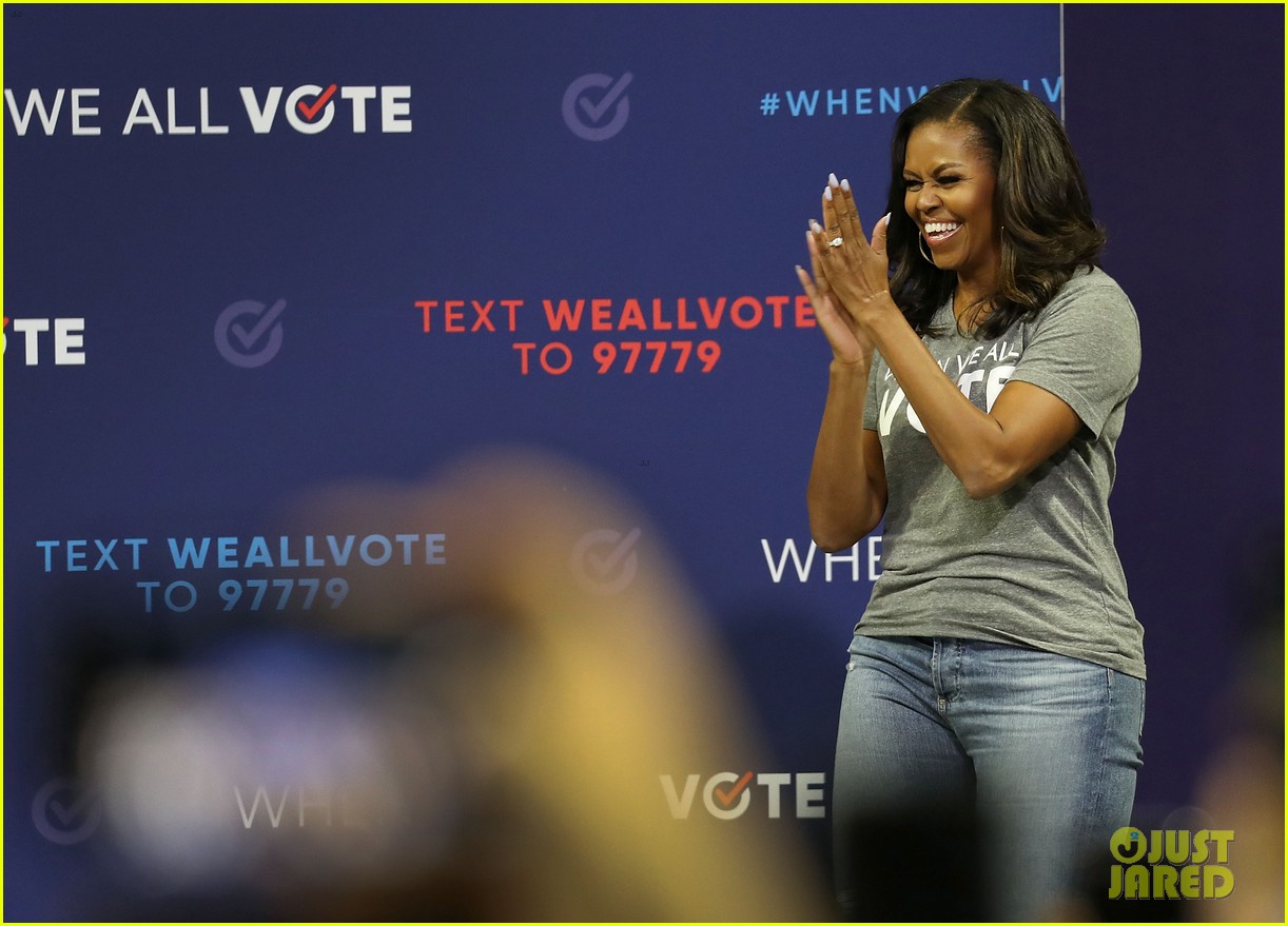 Michelle Obama Encourages Voter Registration at Florida Event: Photo ...