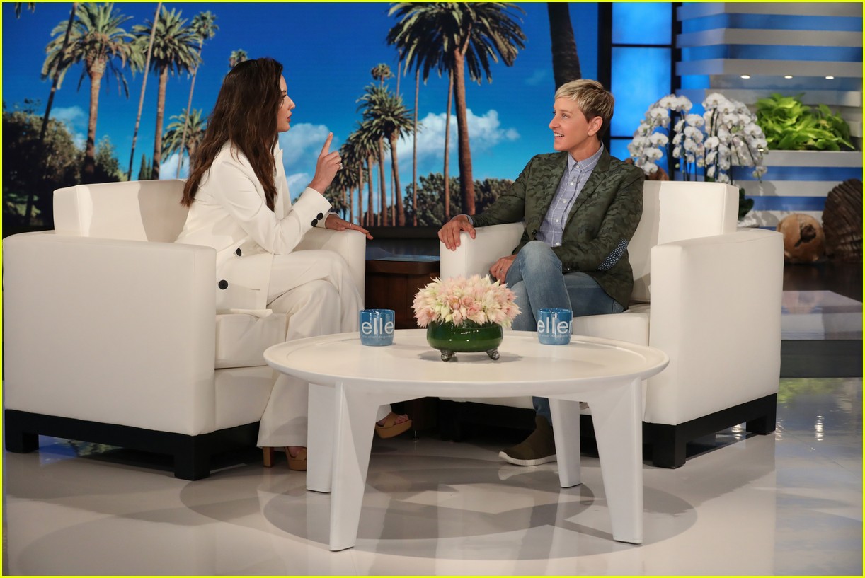 Olivia Wilde's Kids Think Ellen DeGeneres Is Their Real Mom - Watch ...