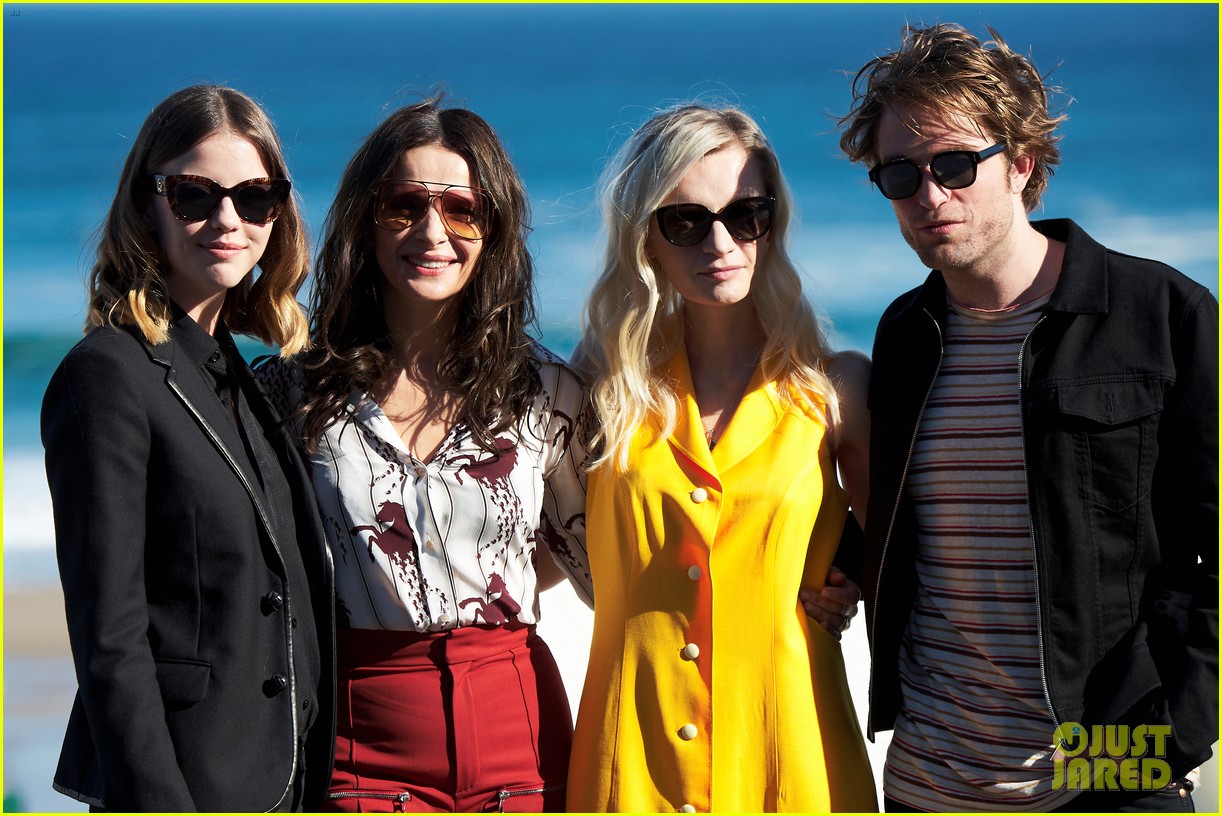 Robert Pattinson Joins Mia Goth & 'High Life' Cast at San Sebastian ...