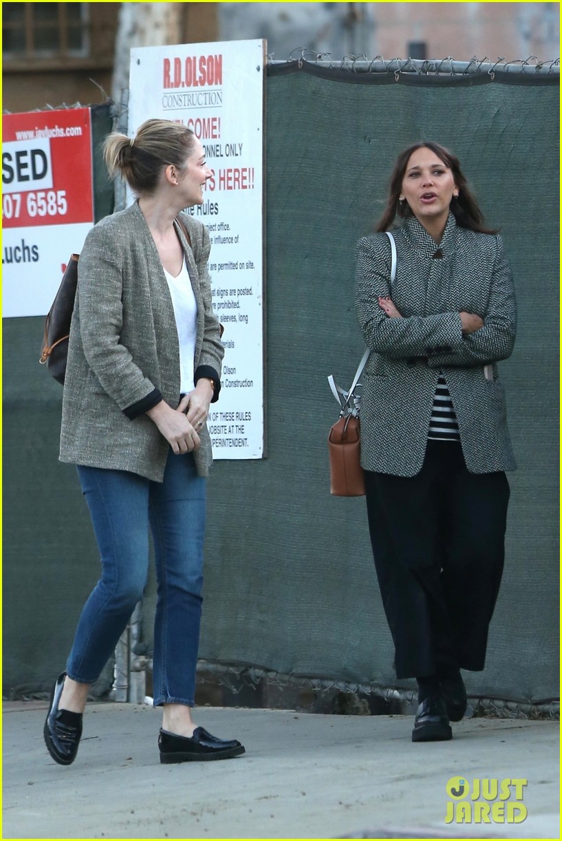 Rashida Jones Bradley Cooper