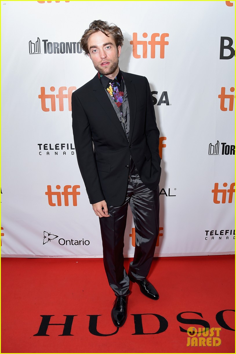 Robert Pattinson & Mia Goth Attend 'High Life' Premiere at Toronto Film ...