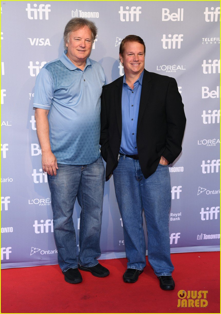 Ryan Gosling Attends 'First Man' Press Conference at Toronto Film ...