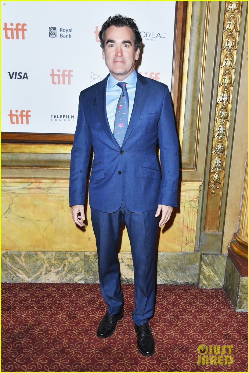 Ryan Gosling & Claire Foy Premiere 'First Man' at TIFF 2018: Photo ...