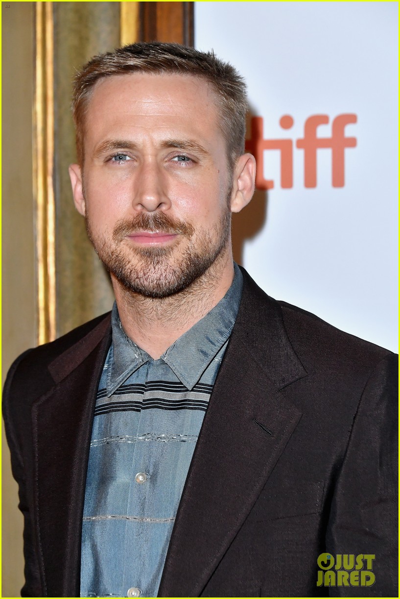 Ryan Gosling & Claire Foy Premiere 'First Man' at TIFF 2018: Photo ...