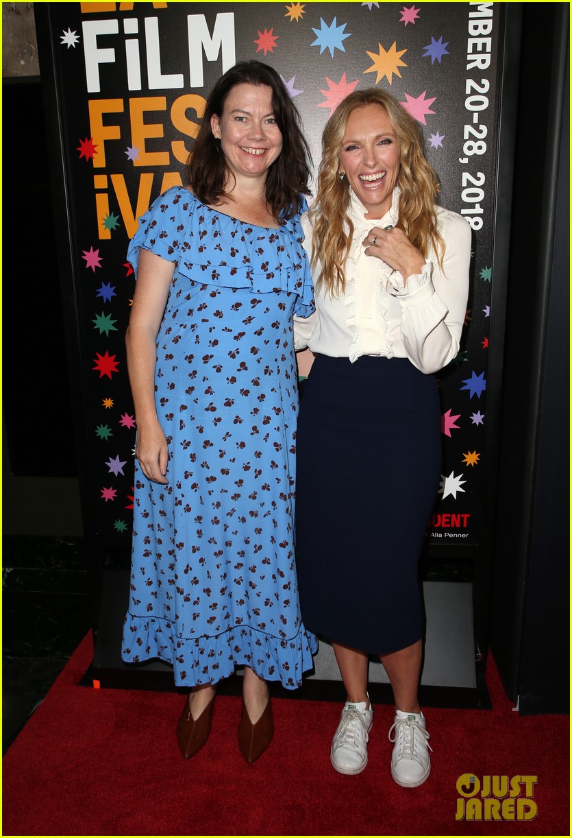 Toni Collette Ditches Heels, Wears Sneakers for Her Red Carpet ...