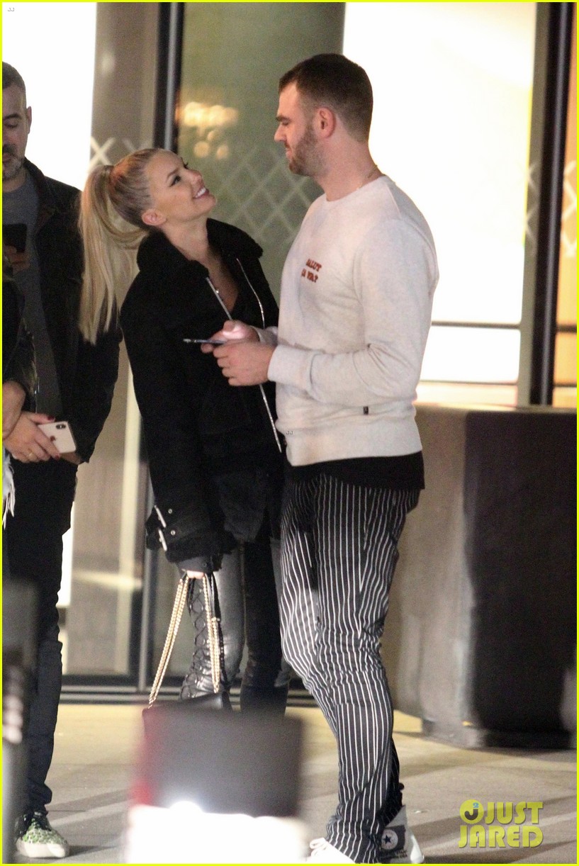 The Chainsmokers' Alex Pall Joins Girlfriend Katelyn Bryd For Dinner ...