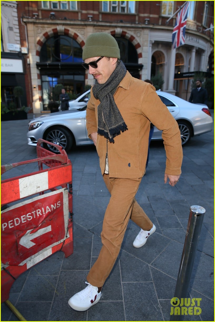 Benedict Cumberbatch Has a Brand New Mustache: Photo 4172649 | Benedict ...