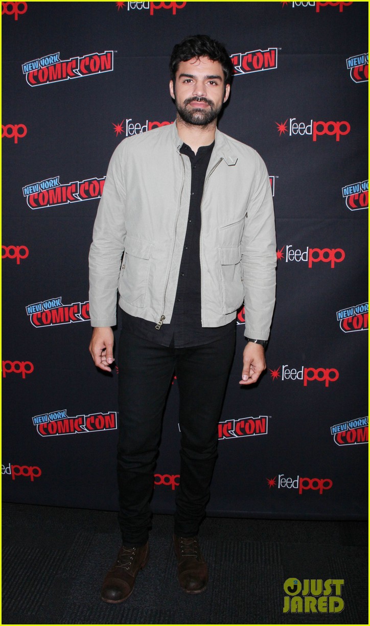 Jamie Chung & 'The Gifted' Cast Give Inside Look at Season 2 at Comic ...