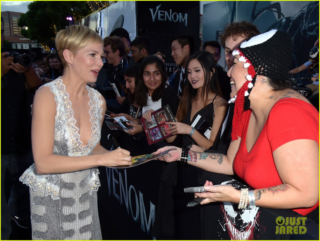 Tom Hardy Joins 'Venom' Co-Stars at L.A. Premiere!: Photo 4157307 | Jenny Slate, Michelle ...