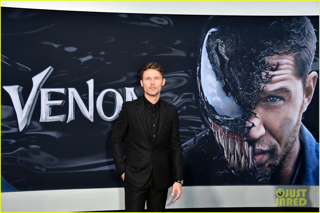 Tom Hardy Joins 'Venom' Co-Stars at L.A. Premiere!: Photo 4157308 | Jenny Slate, Michelle ...