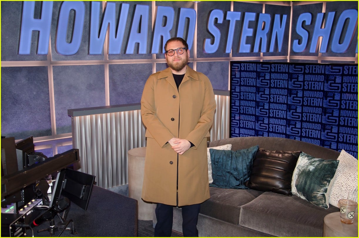 Photo: jonah hill on howard stern show 01 | Photo 4169633 | Just Jared ...