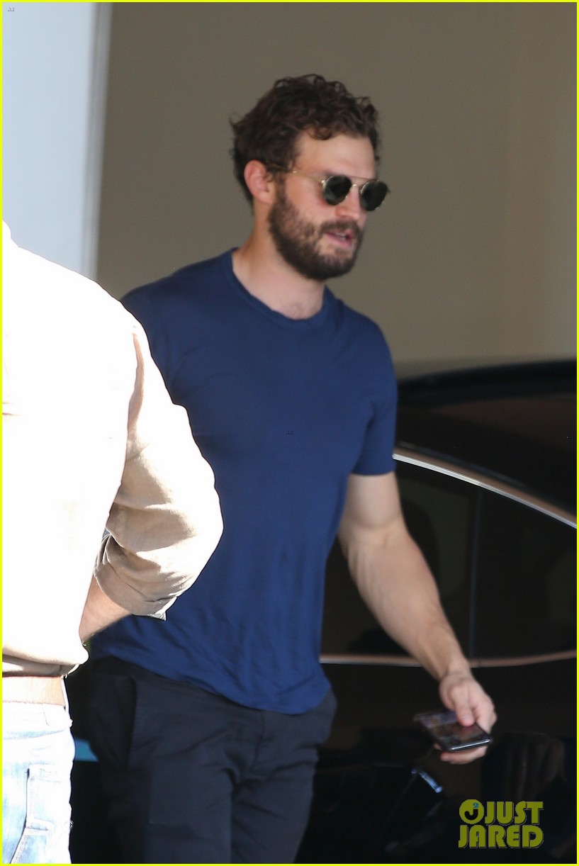 Jamie Dornan Muscles Up For Weekend Meeting: Photo 4171947 | Jamie ...