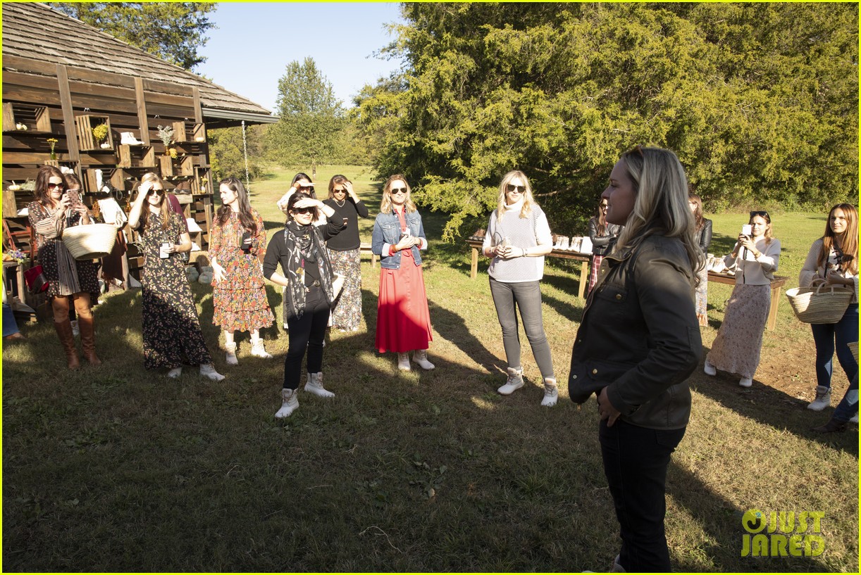 Pregnant Lily Aldridge Hosts goop on the Farm Event, Gets Support From ...